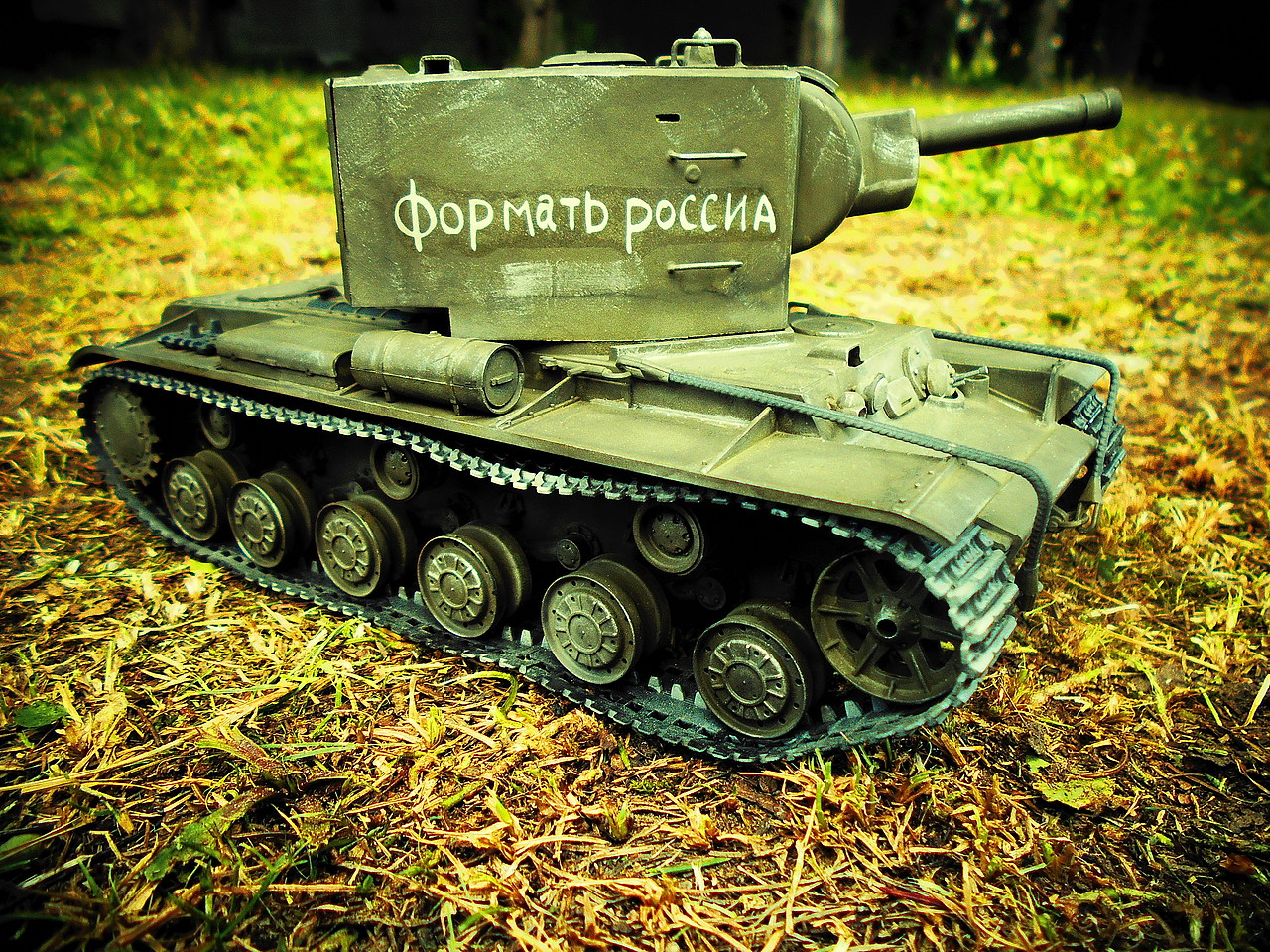 Russian Kv-Ii -- Plastic Model Military Vehicle Kit -- 1/35 Scale ...