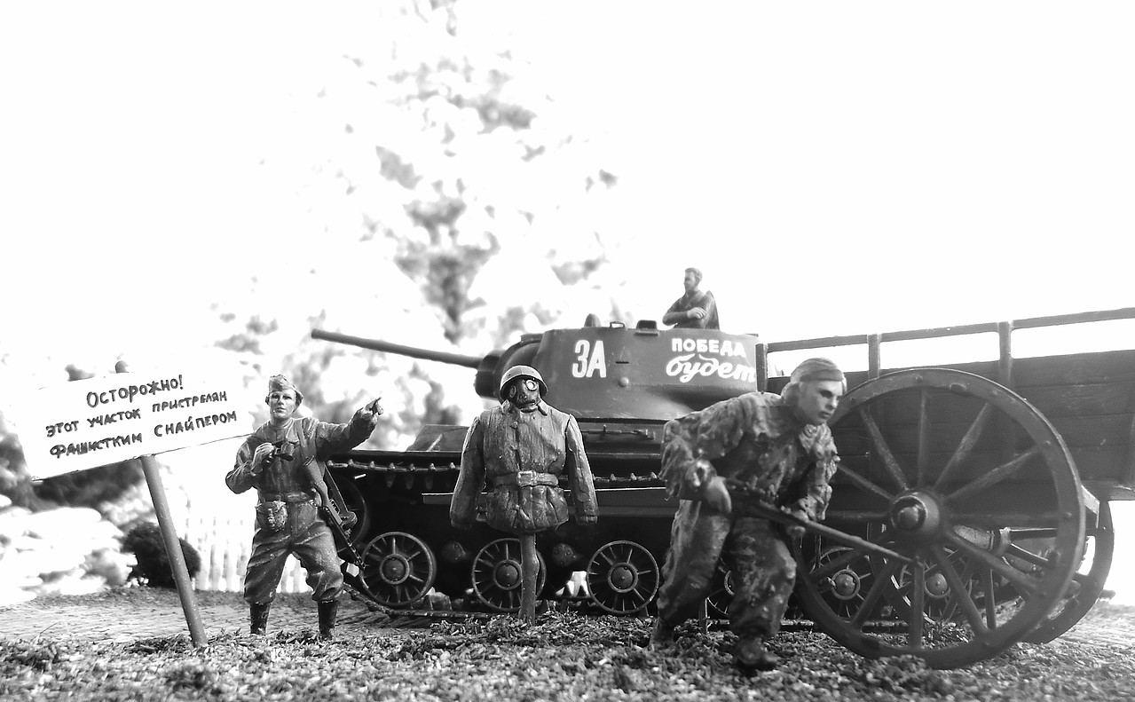 WWII Soviet Snipers (5) -- Plastic Model Military Figure -- 1/35 Scale ...