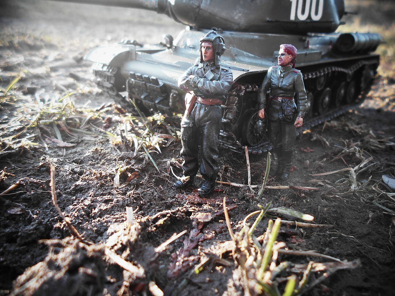 Soviet JS-2 (IS-2) Heavy Tank -- Plastic Model Military Vehicle Kit ...