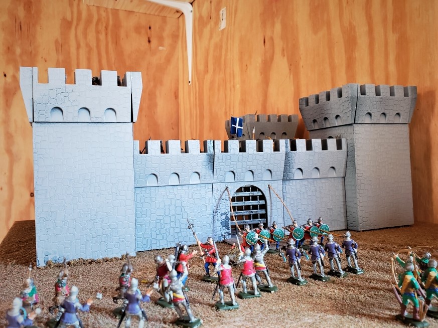 Avalon Castle -- Plastic Model Diorama All Scale -- 1/72 Scale -- #7250 ...