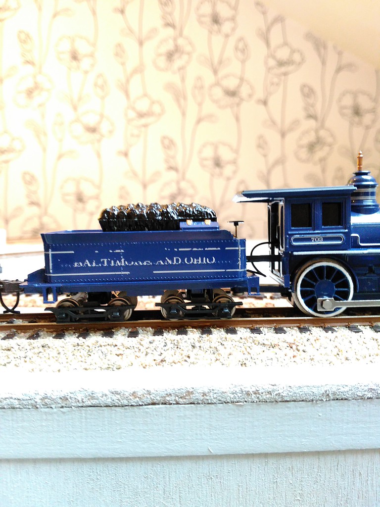 American 4-4-0 with Tender B&O 1890's Royal Blue -- HO Scale Model ...