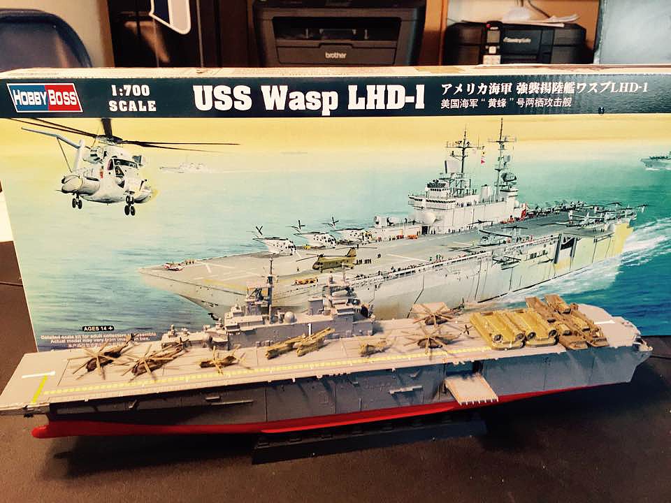 USS Wasp LHD-1 -- Plastic Model Military Ship Kit -- 1/700 Scale ...