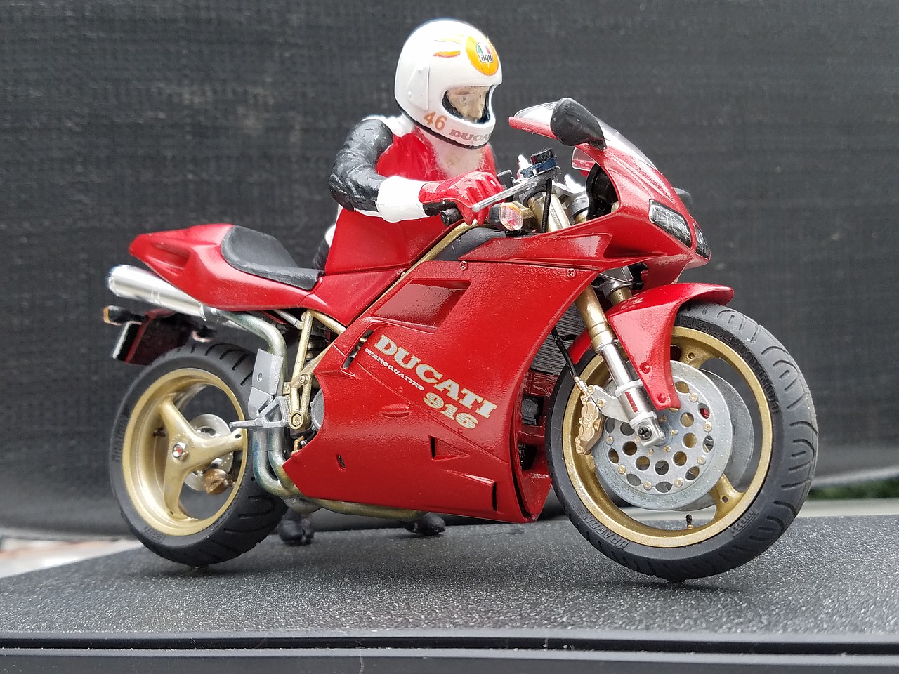 Figure Bike Starting Rider -- Plastic Model Motorcycle KIt -- 1/12 ...