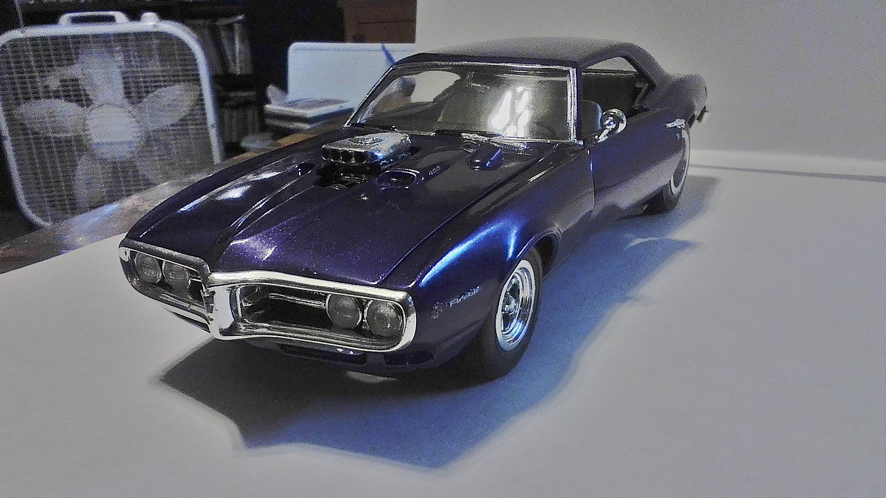 1968 Pontiac Firebird -- Plastic Model Car Kit -- 1/25 Scale -- #854905 ...