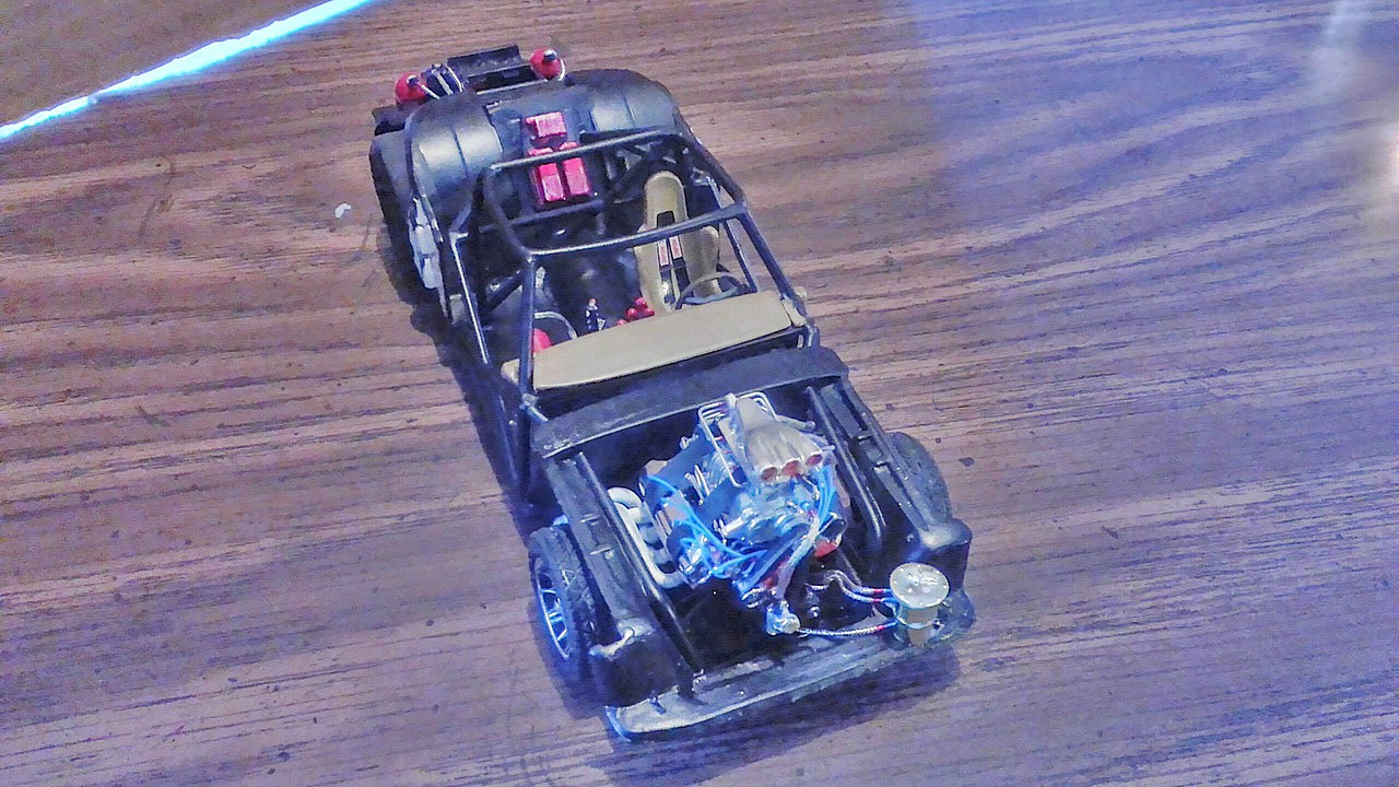 1969 General Lee Charger -- Plastic Model Car Kit -- 1/25 Scale - #706 ...