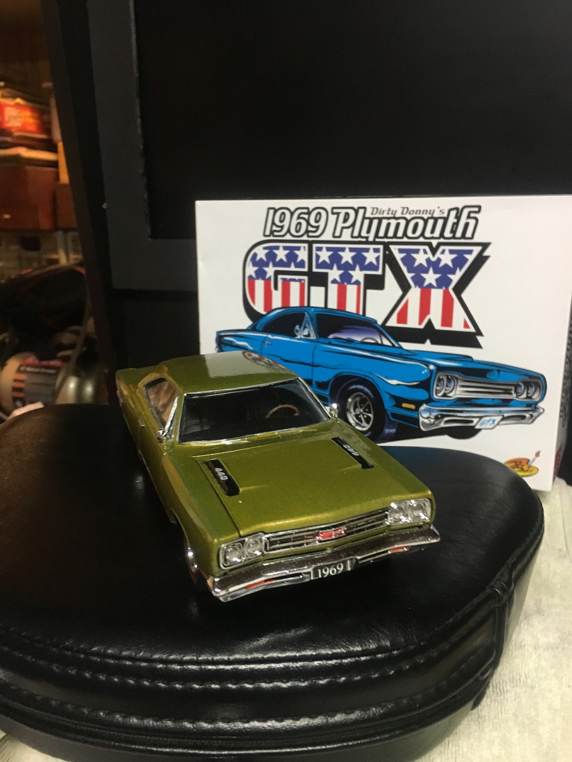 Dirty Donny 1969 Plymouth GTX -- Plastic Model Car Kit -- 1/25 Scale ...