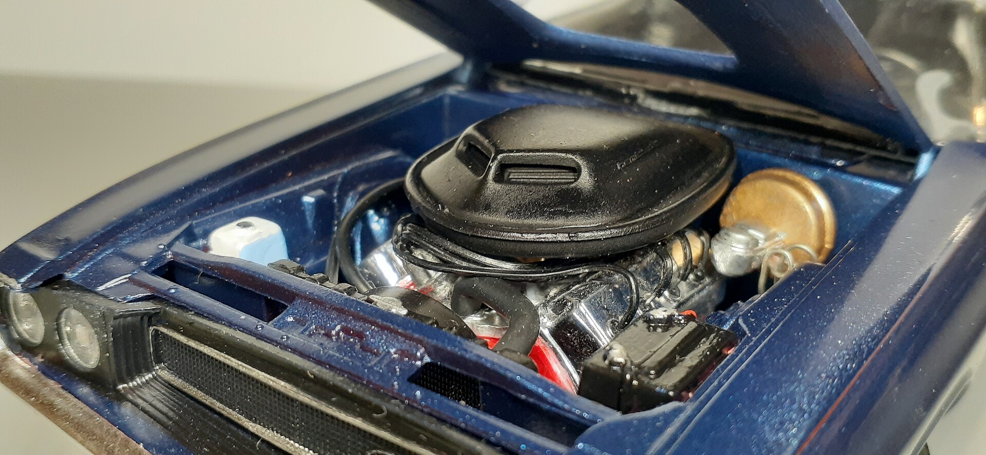 1970 Challenger 2'n 1 -- Plastic Model Car Kit -- 1/24 Scale -- #852596 ...