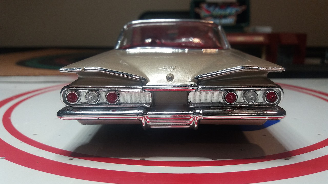 1960 Chevy Impala Hardtop 2'n1 -- Plastic Model Car Kit -- 1/25 Scale ...