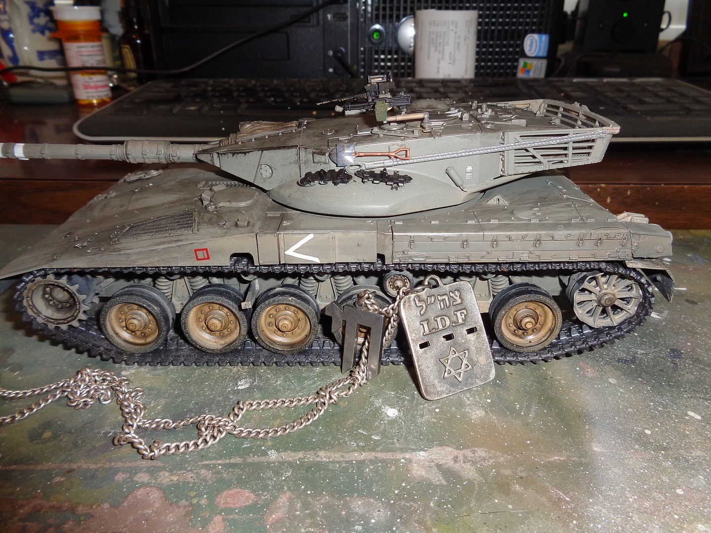 Israeli Merkava Main Battle Tank -- Plastic Model Military Vehicle Kit ...