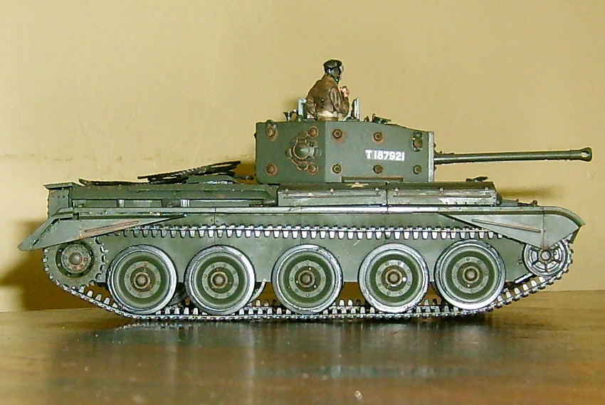 Gallery Pictures Tamiya Cromwell Mk.IV Cruiser Tank Plastic Model ...