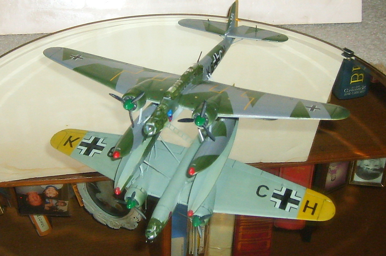 Heinkel He 115 Seaplane -- Plastic Model Airplane Kit -- 1/72 Scale -- #04276 pictures by ...
