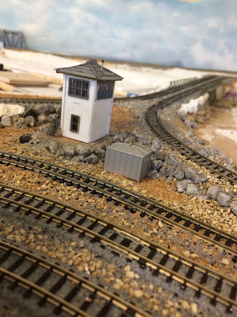 Interlocking Tower Kit -- N Scale Model Railroad Building -- #602 ...