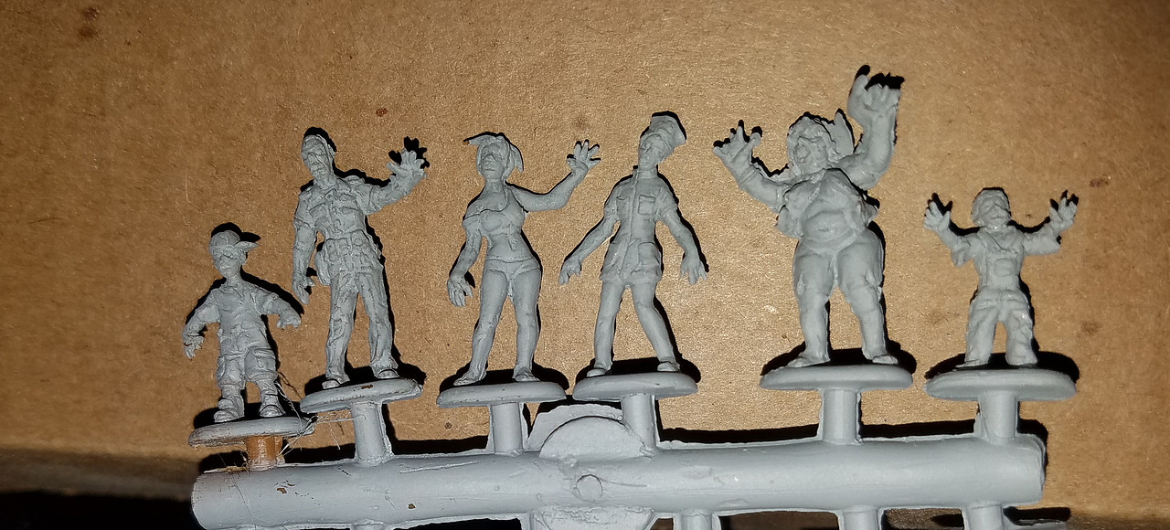 Zombies Set #1 (48) -- Plastic Model Fantasy Figure -- 1/72 Scale ...