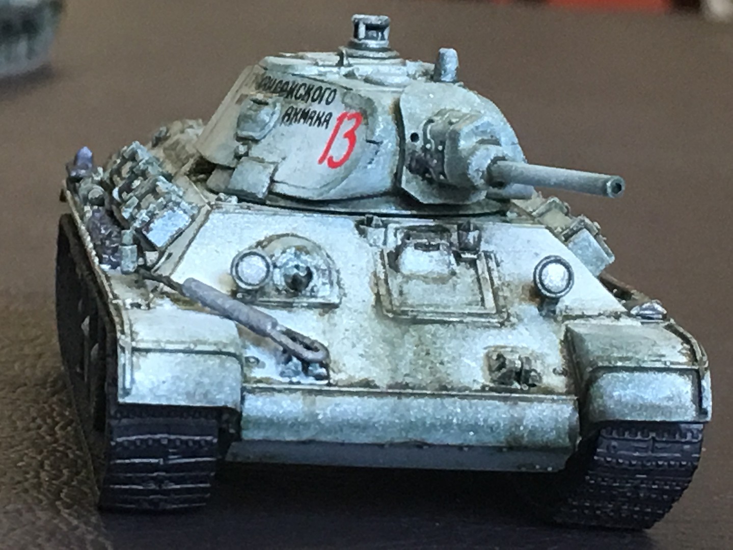 T34/76 Mod. 1941 Tank -- Plastic Model Tank Kit -- 1/72 Scale -- #7259 ...