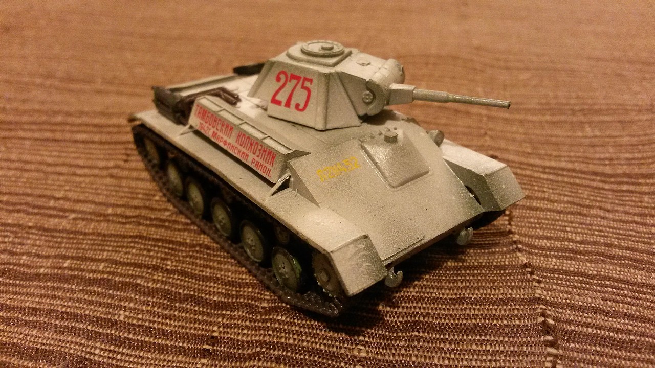 T70M Russian Light Tank -- Plastic Model Tank Kit -- 1/72 Scale -- #306 ...