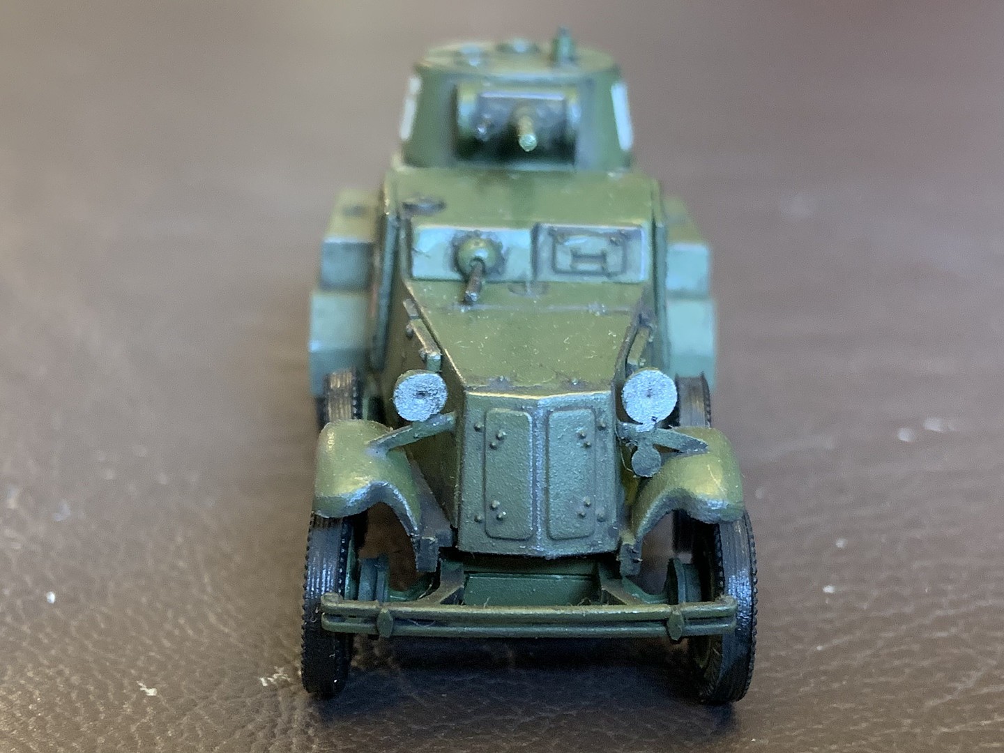 BA10 Russian Armored Vehicle -- Plastic Model Military Truck Kit -- 1/ ...