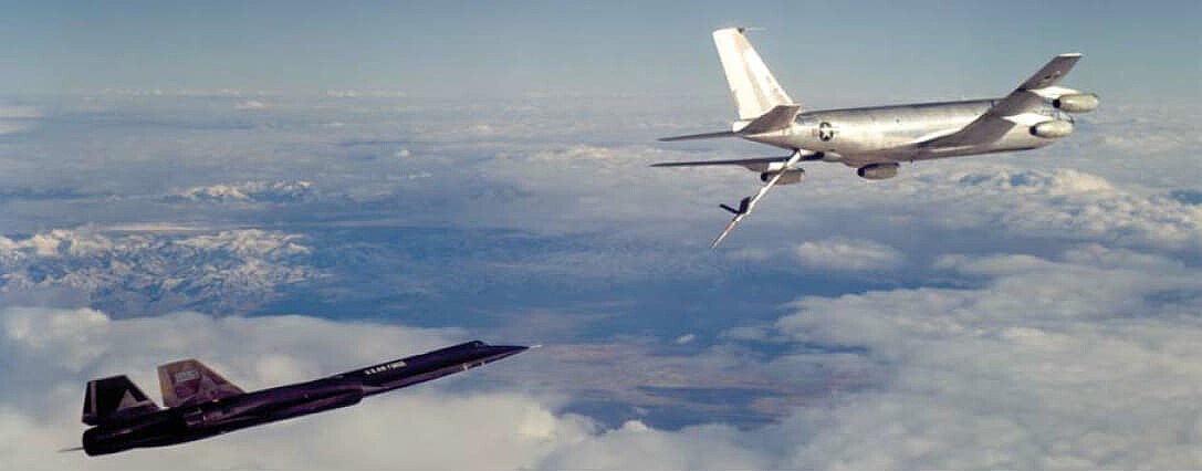 Air Vanguard - Lockheed A12 The CIAs Blackbird & Other Variants ...