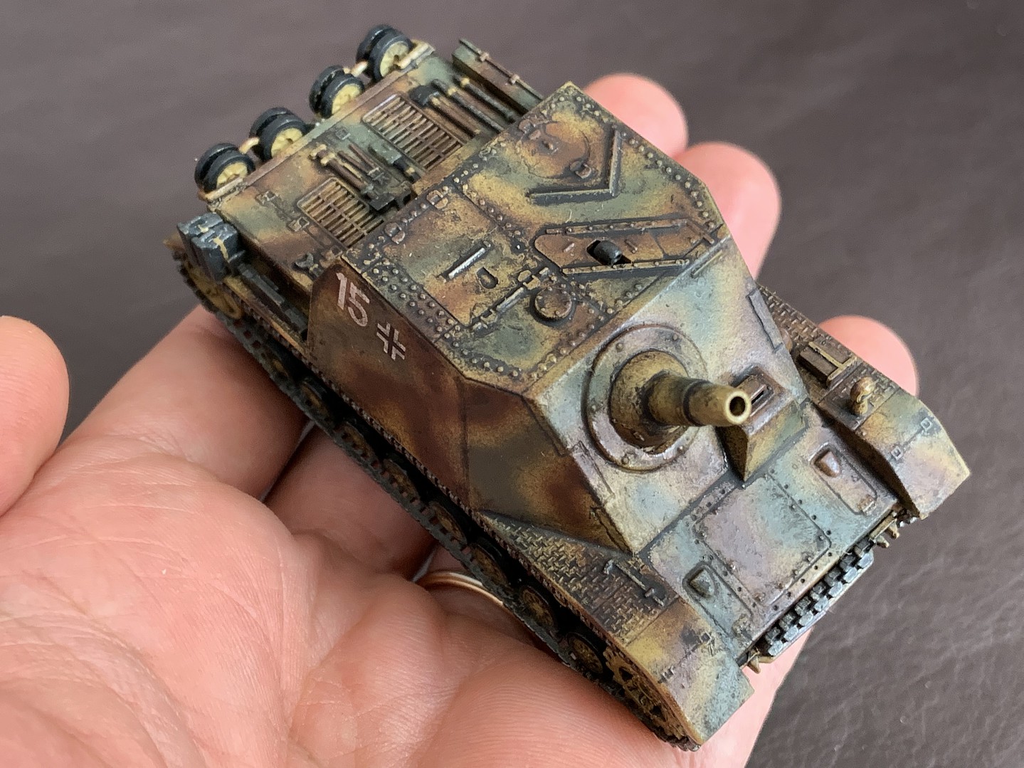 Sd.Kfz Sturmpanzer IV Brummbar -- Plastic Model Military Vehicle Kit ...
