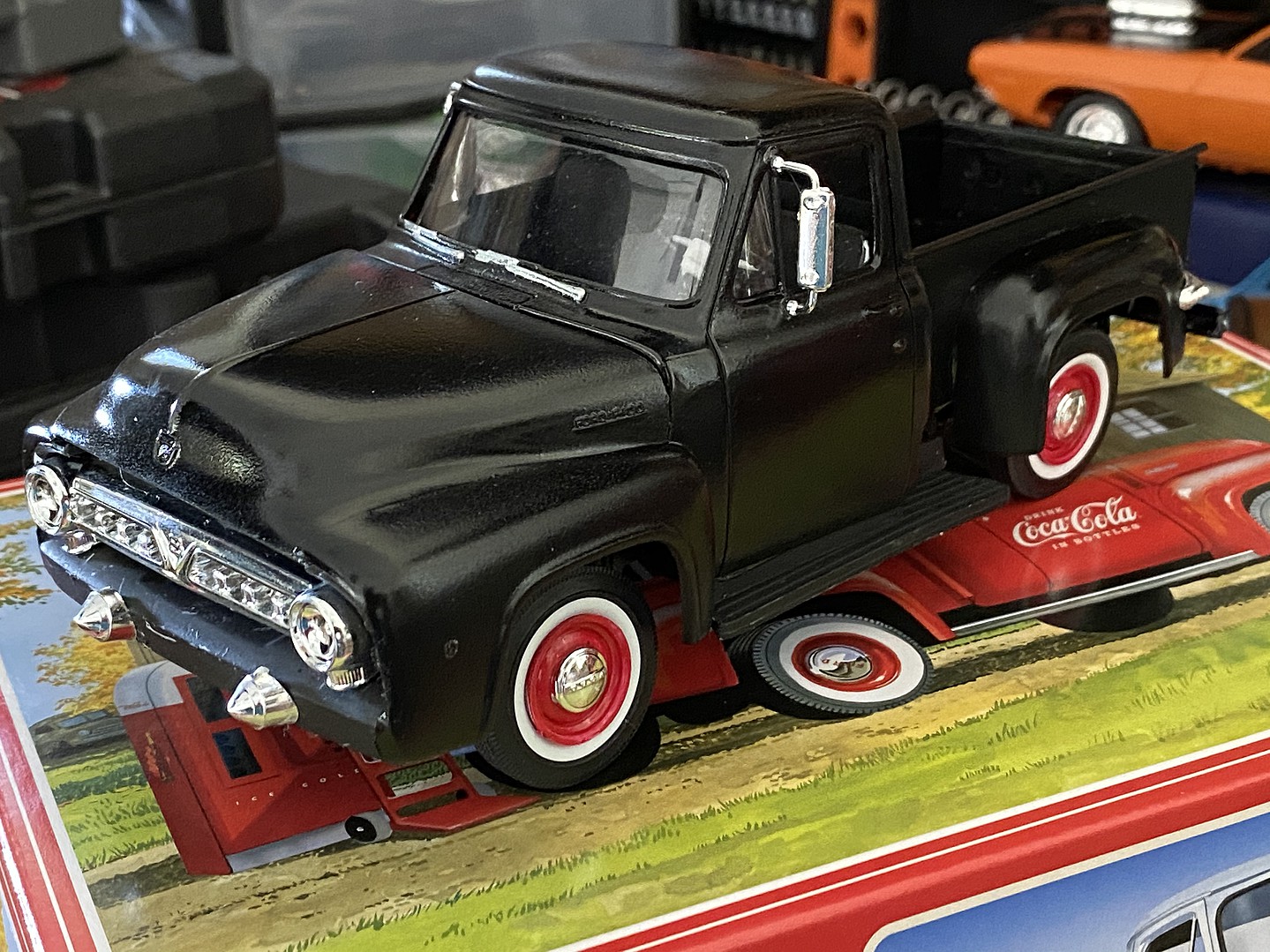 1953 Ford Pickup, Coca Cola 2T -- Plastic Model Truck Kit -- 1/25 Scale ...