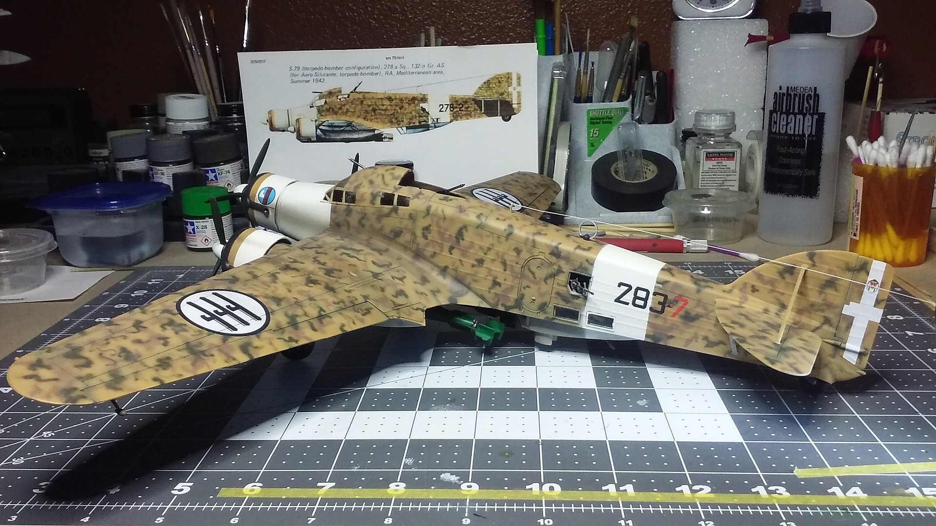 Savoia Marchetti 79-II Sparviero Italian Bomber -- Plastic Model ...