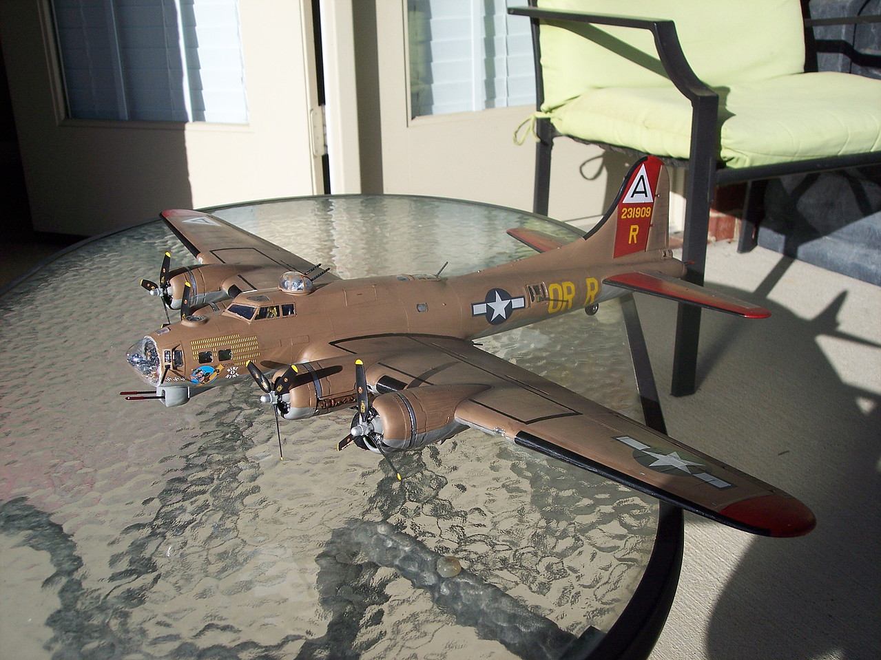 B-17G Flying Fortress -- Plastic Model Airplane Kit -- 1/48 Scale ...