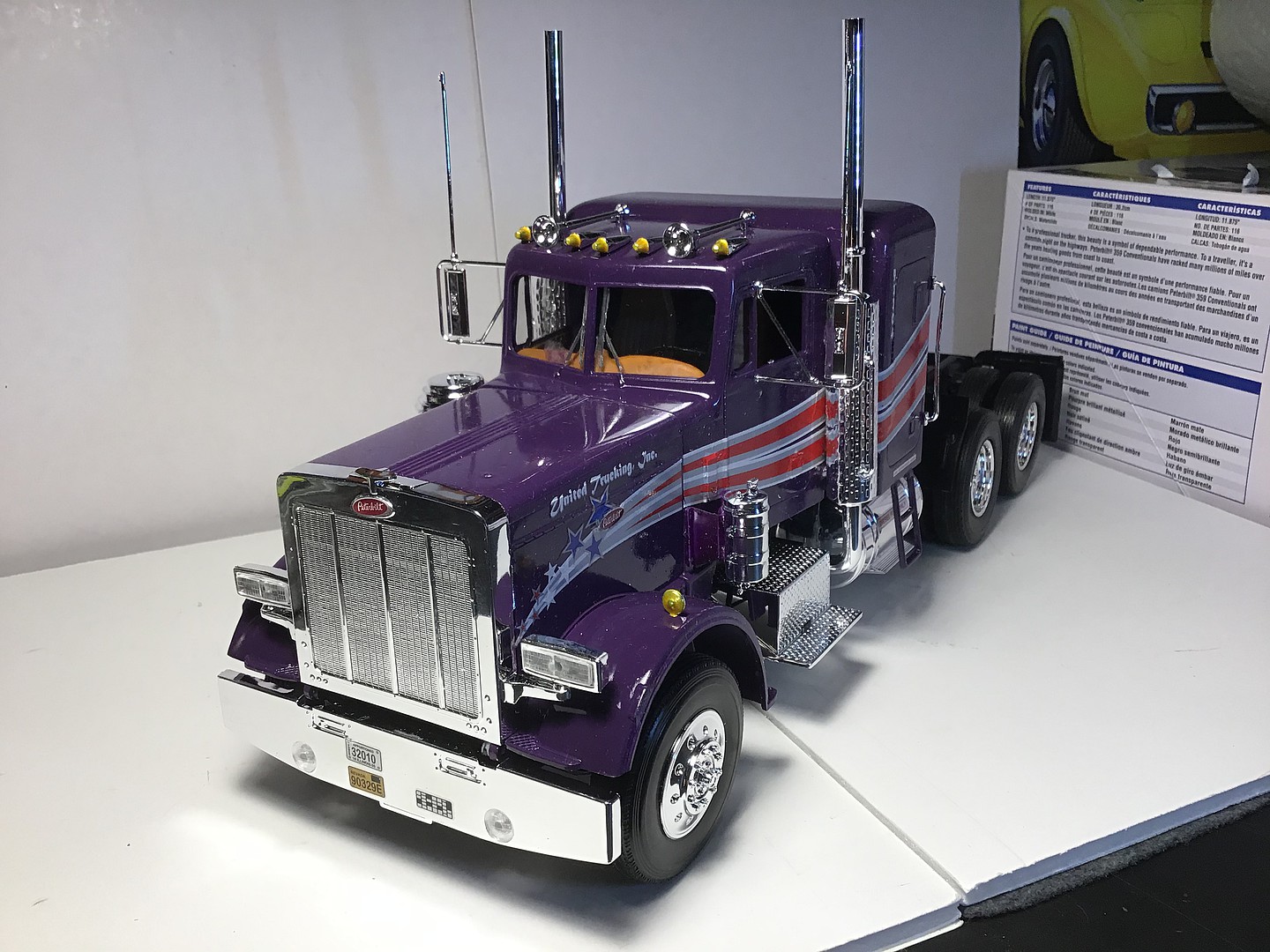 Peterbilt 359 Conventional Semi Truck Pictures