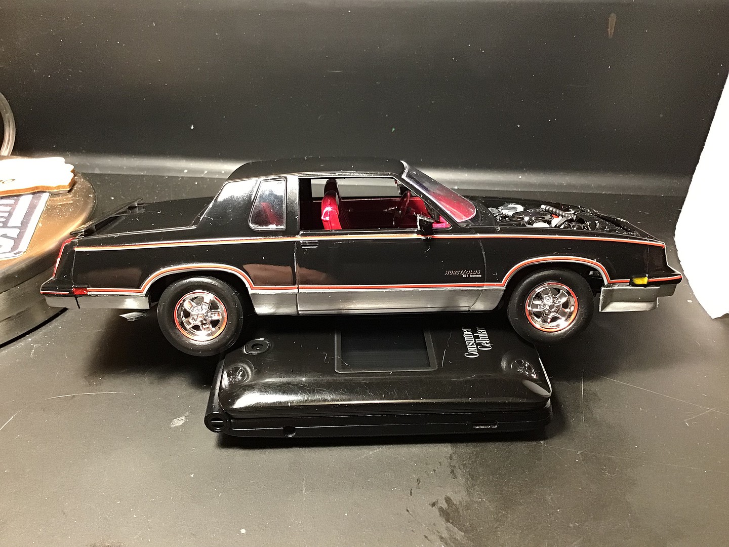 '83 Hurst Oldsmobile -- Plastic Model Car Kit -- 1/25 Scale -- #854317 ...