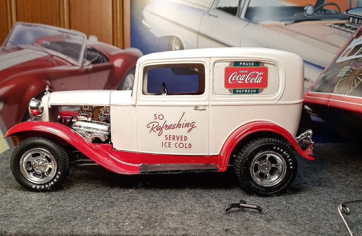 1932 Ford Sedan Delivery Truck, Coca-Cola -- Plastic Model Car Vehicle ...