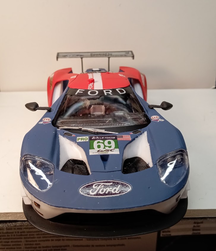 Ford GT LeMans 2017 Race Car -- Plastic Model Car Kit -- 1/24 Scale ...