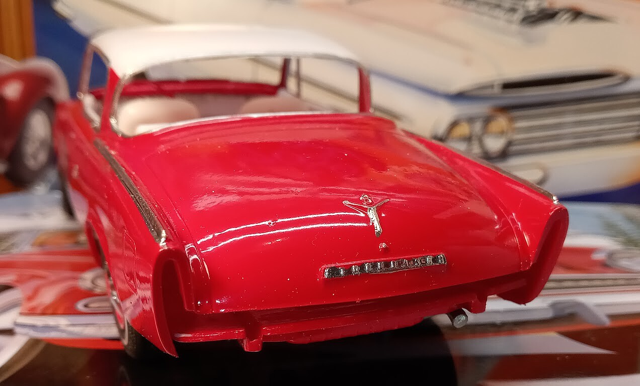 1953 Studebaker Starliner Car Collectible -- Plastic Model Car Vehicle ...