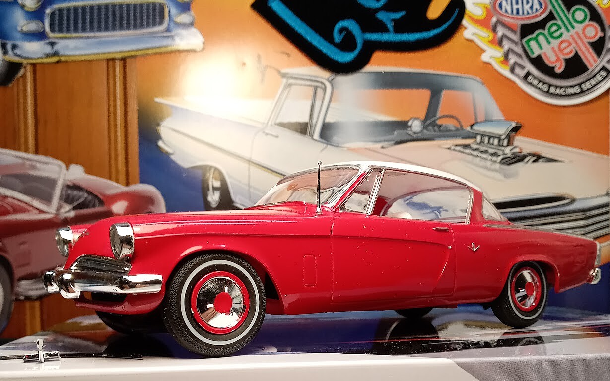 1953 Studebaker Starliner Car Collectible -- Plastic Model Car Vehicle ...