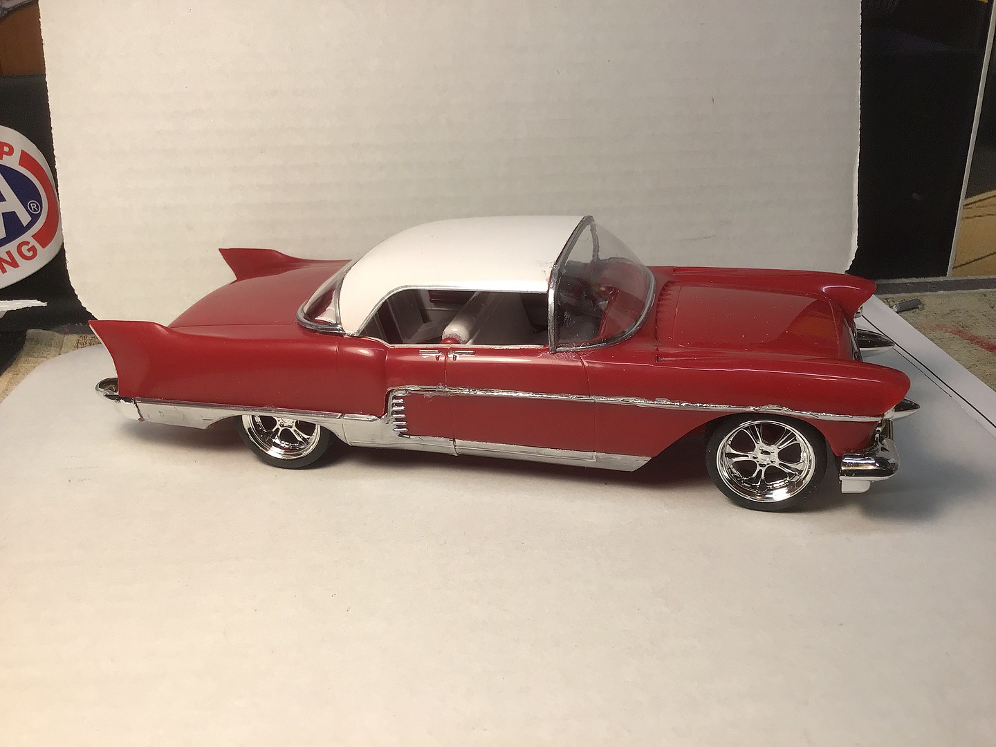 1957 Cadillac Eldorado Brougham -- Plastic Model Car Kit -- 1/25 Scale ...