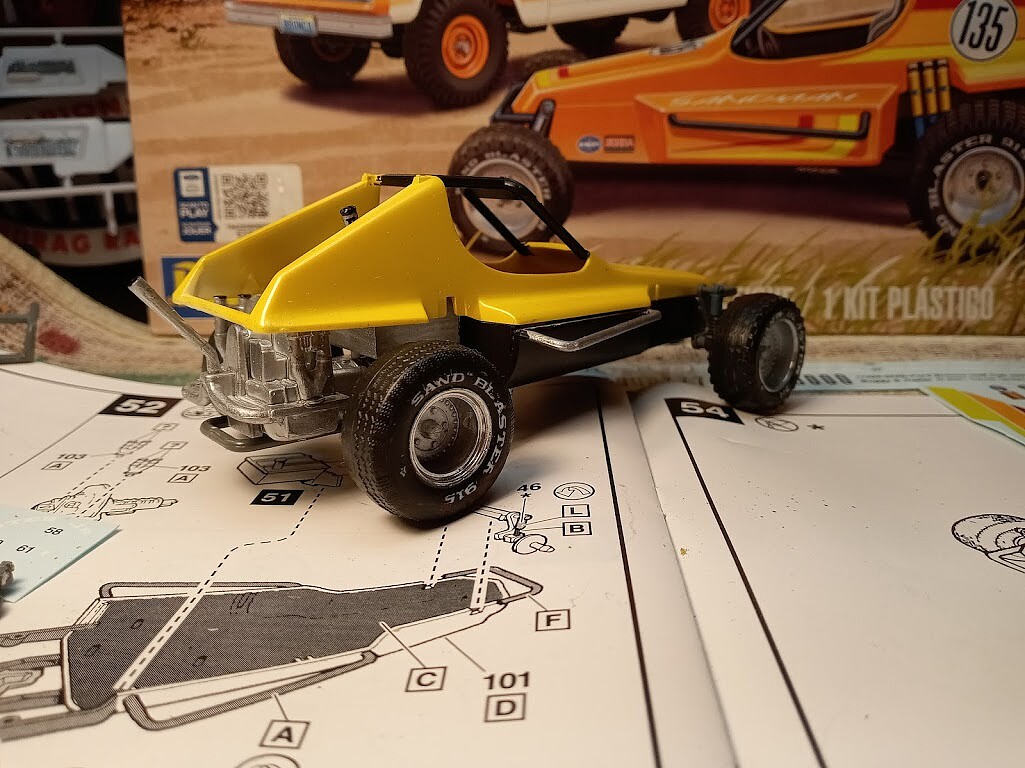 Bronco Half Cab Sandman II w/Dune Buggy and Trailer -- 1/25 Scale ...