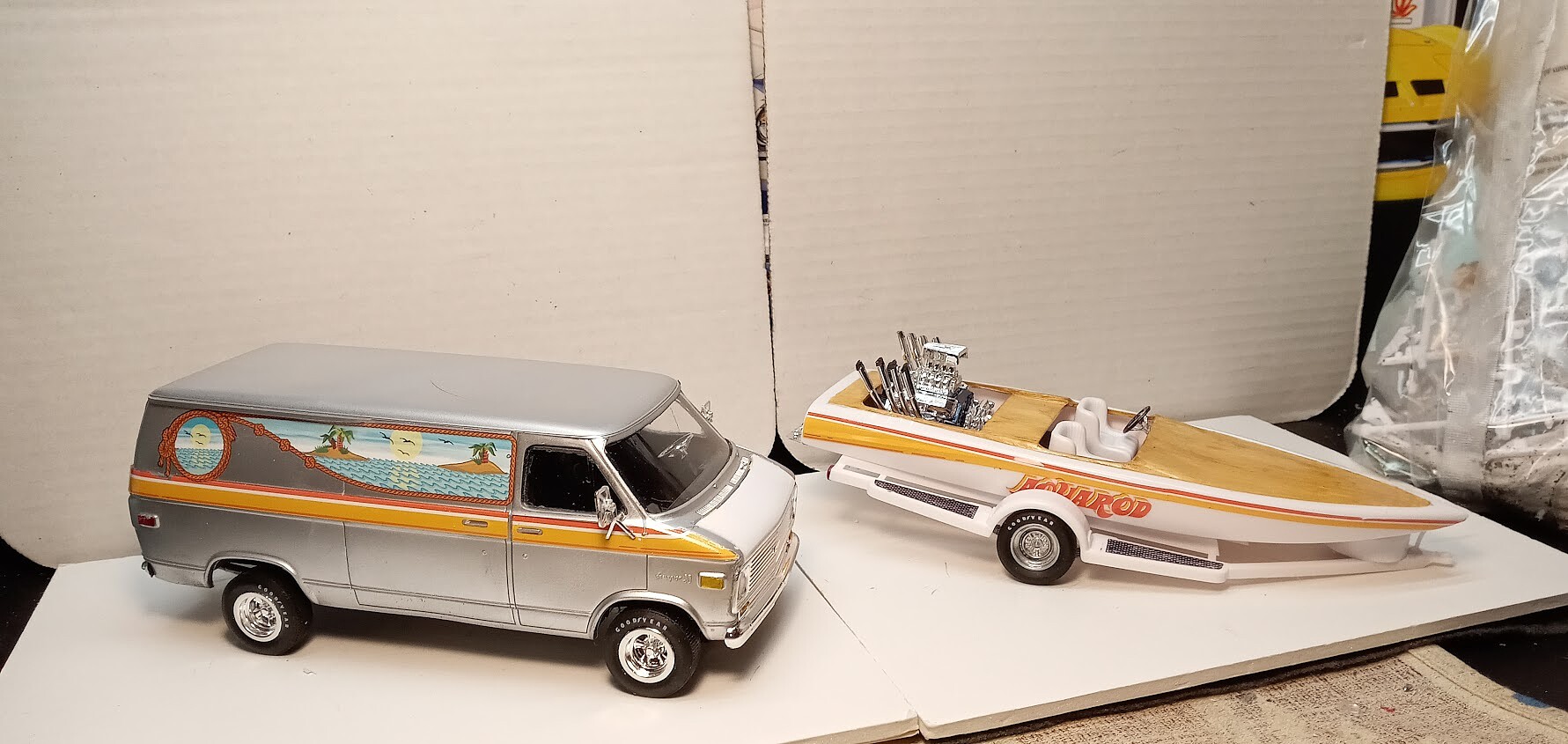 Aqua Rod Race Team 1975 Van, Boat & Trailer Pictures