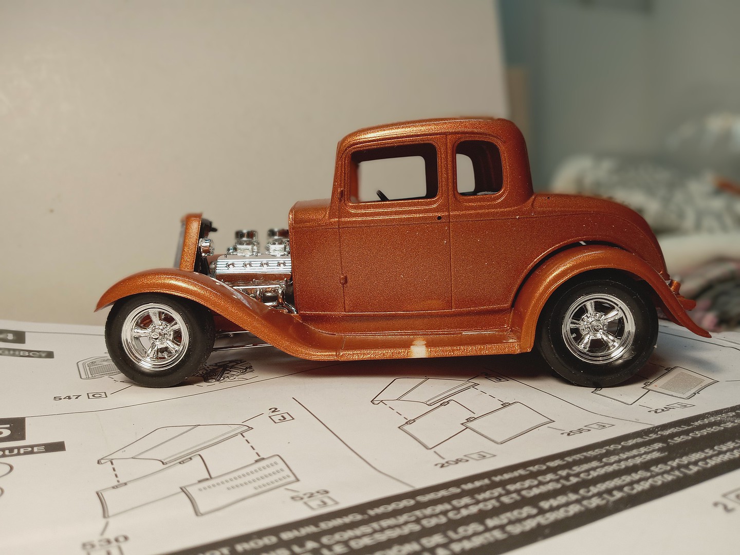 1932 Ford 5 Window Coupe -- Plastic Model Car Kit -- 1/25 Scale ...