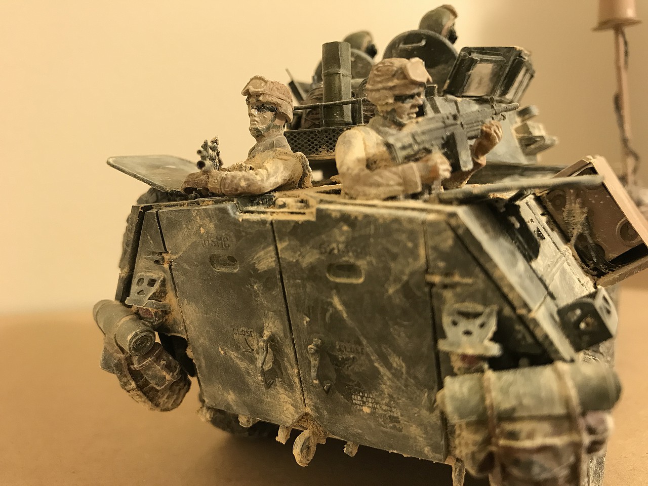 LAV-A2 8x8 Light Armored Vehicle -- Plastic Model Military Vehicle Kit ...