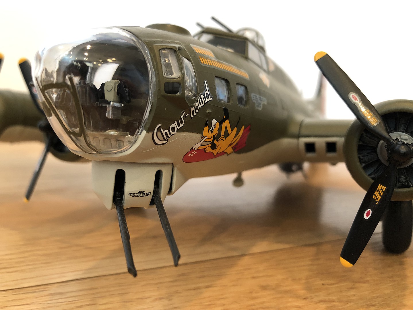 B-17G Flying Fortress -- Plastic Model Airplane Kit -- 1/48 Scale ...