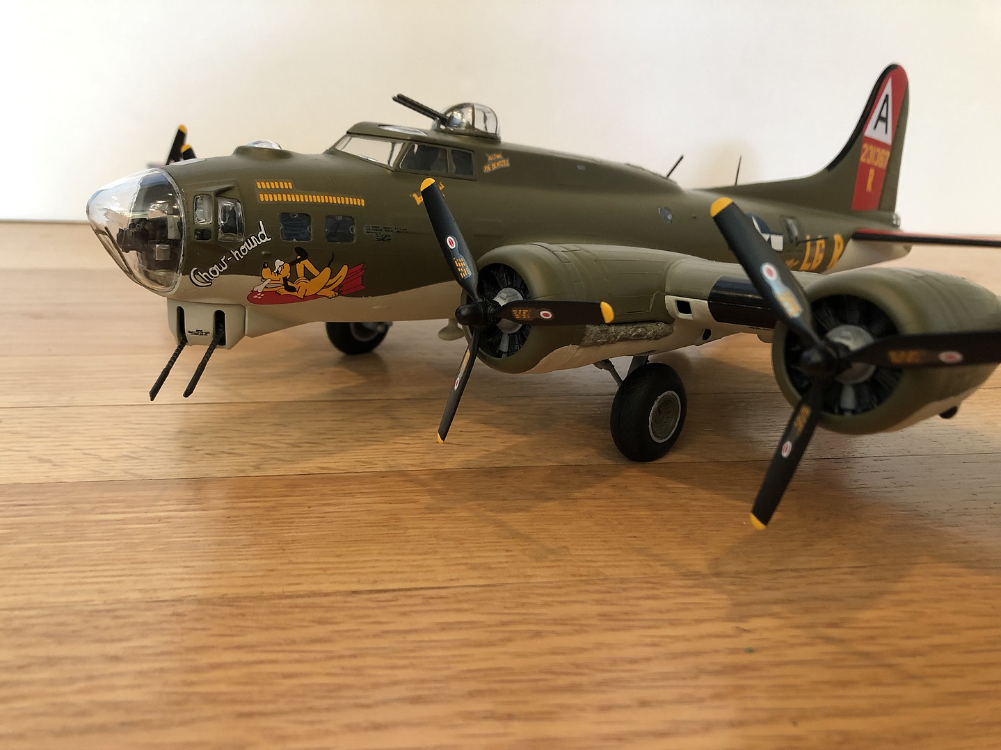 B-17G Flying Fortress -- Plastic Model Airplane Kit -- 1/48 Scale ...