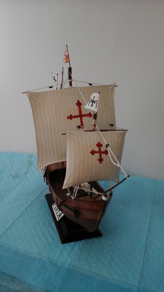 Pinta Sailing Ship -- Plastic Model Sailing Ship Kit -- 1/75 Scale ...