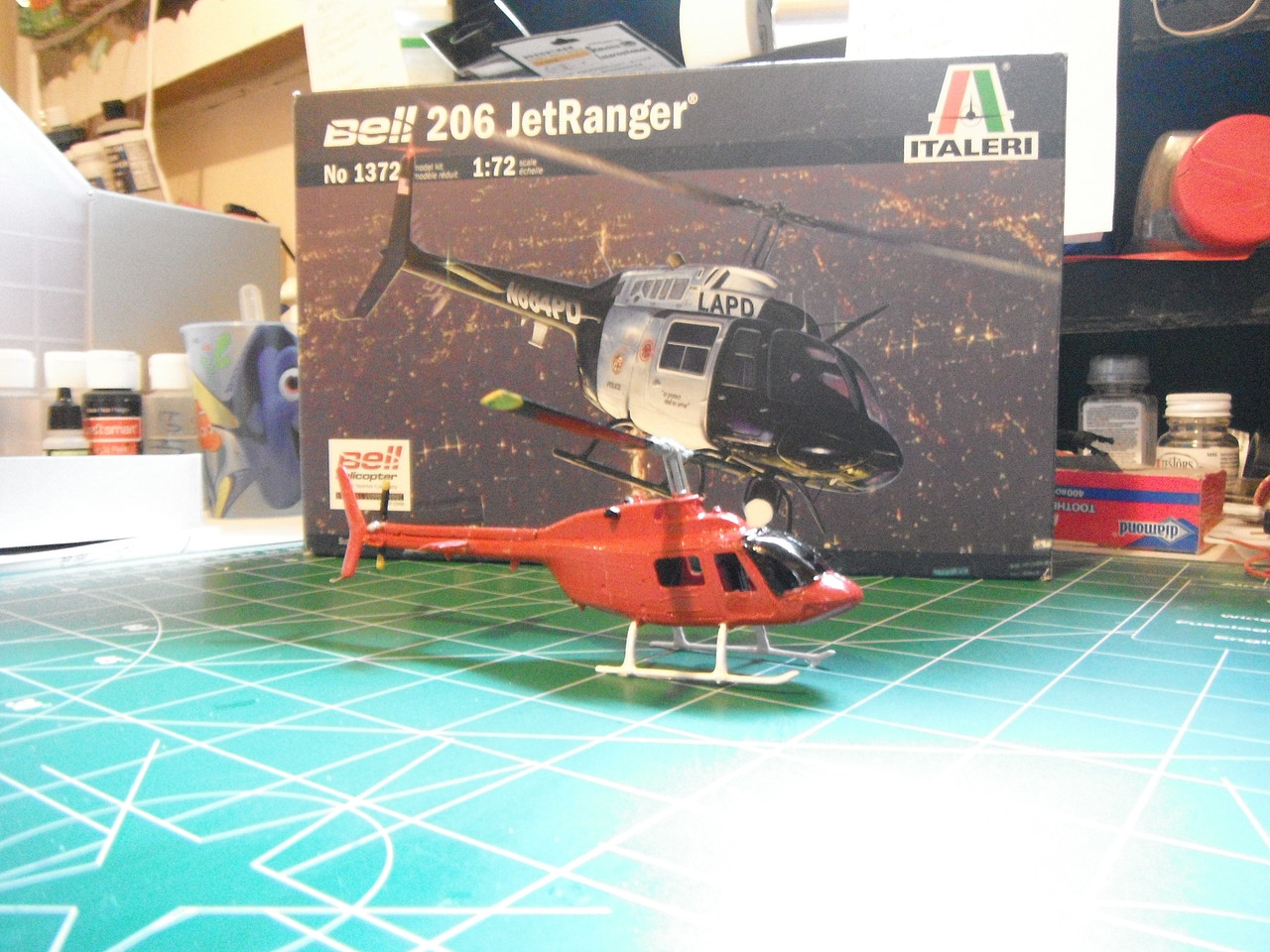 Bell 206 Jetranger -- Plastic Model Helicopter Kit -- 1/72 Scale ...