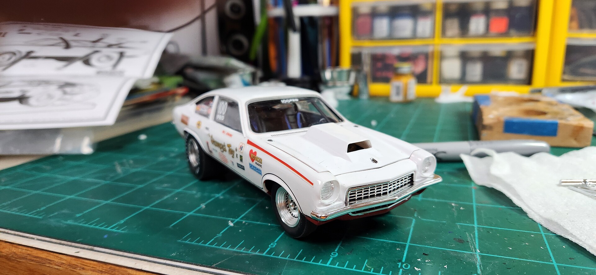 1972 Chevy Vega Pro Stock -- Plastic Model Car Vehicle Kit -- 1/25 ...