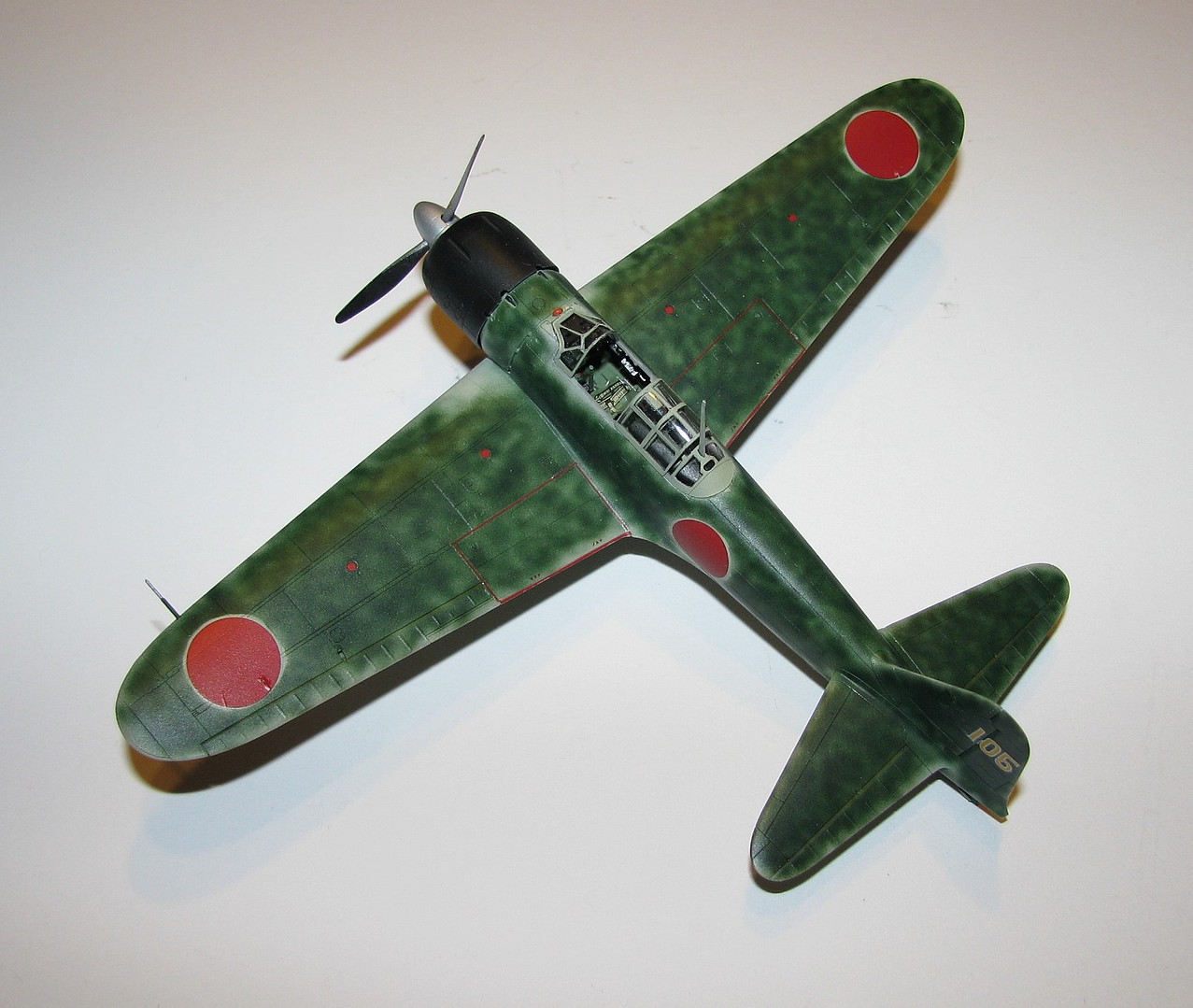 Mitsubishi A6M3 Zero -- Plastic Model Airplane Kit -- 1/72 Scale ...