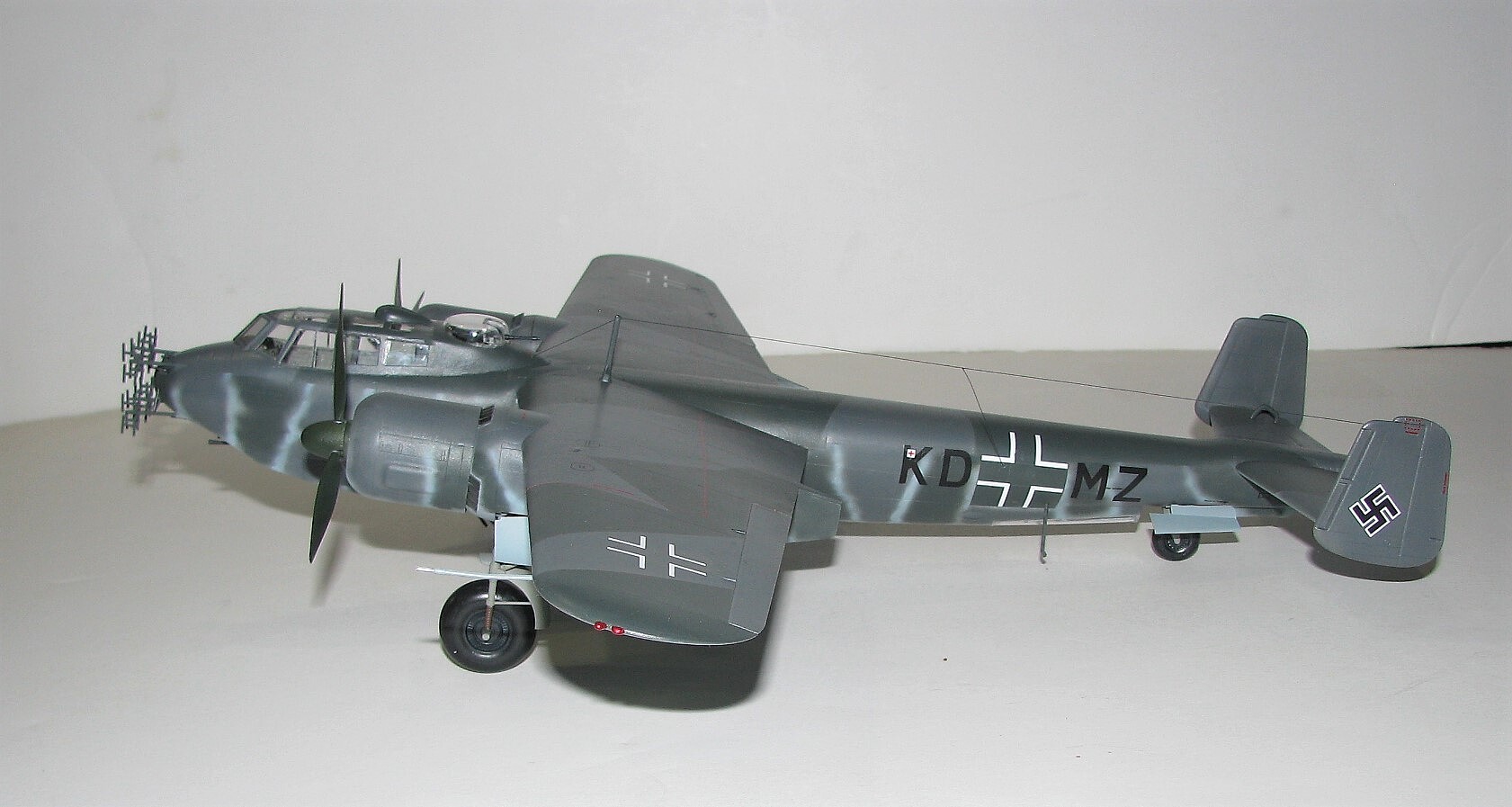 WWII German Do217J1/2 Night Fighter (JUN) -- Plastic Model Airplane Kit ...