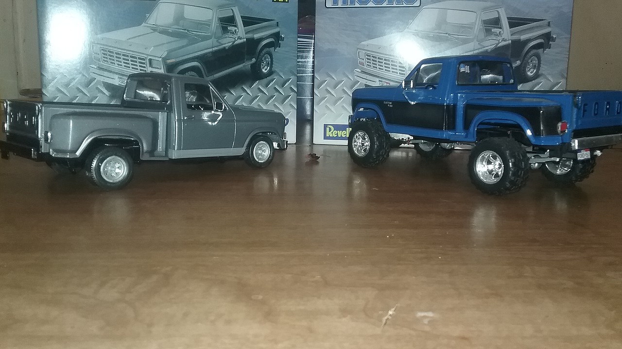 Ford Ranger Pickup -- Plastic Model Truck Kit -- 1/24 Scale -- #854360 ...