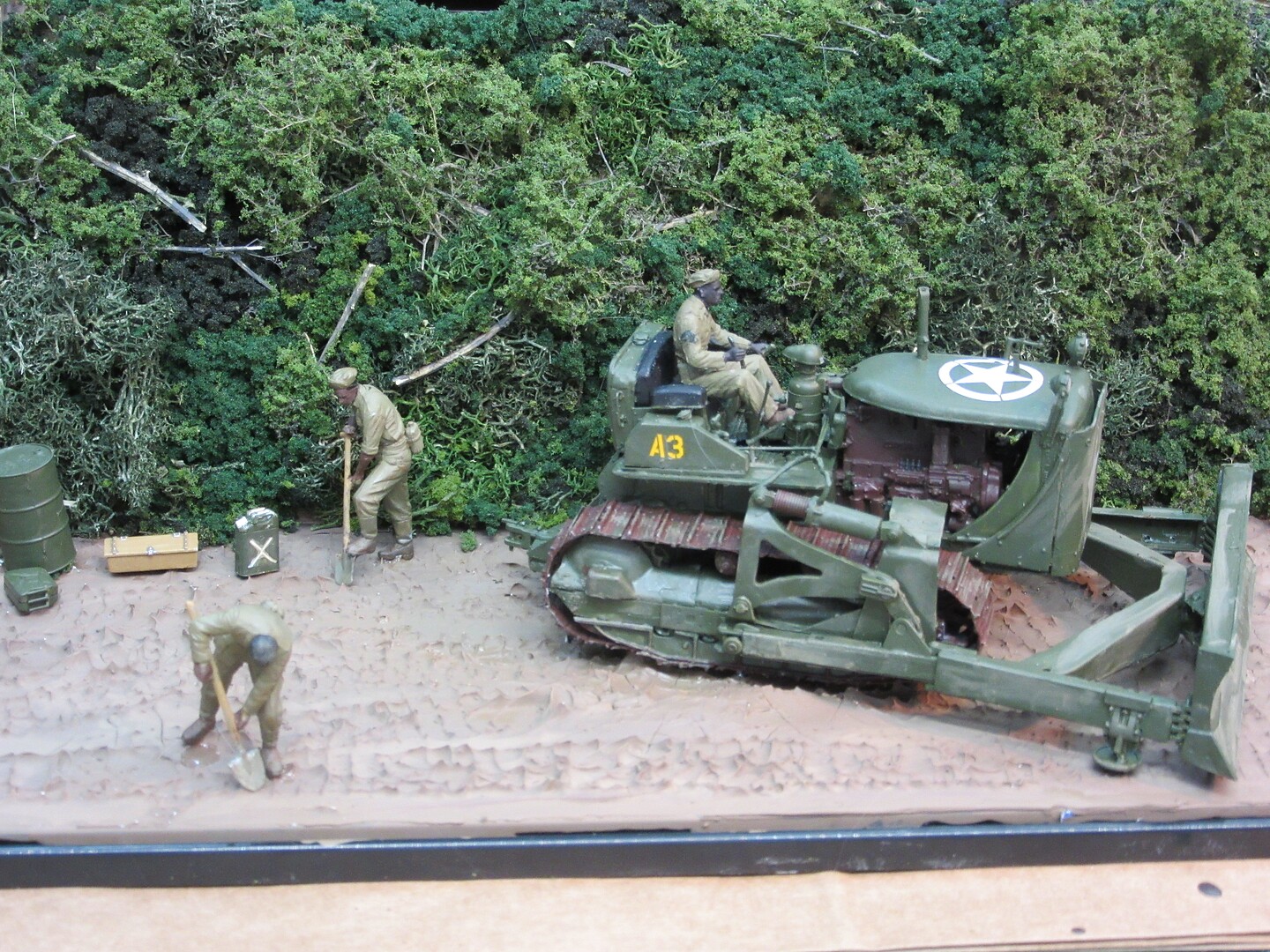 US Army Bulldozer -- Plastic Model Military Vehicle Kit -- 1/35 Scale ...