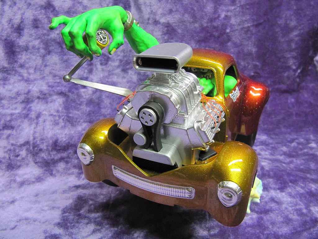 Von Franco's Stoned Hoods & Crooks Custom Car -- Plastic Model Fantasy ...