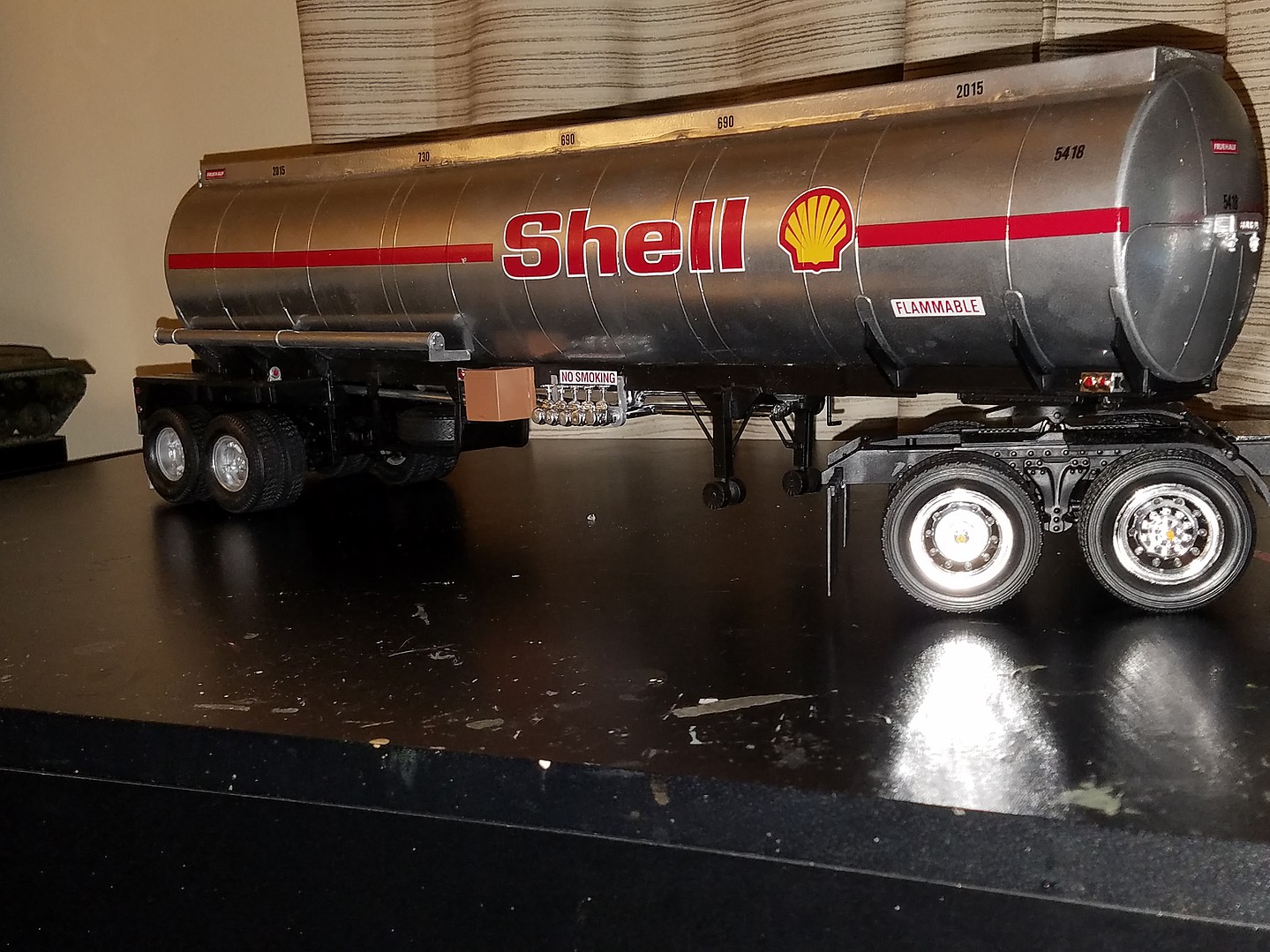 1/25 Shell Tanker Trailer -- Plastic Model Trailer Kit -- 1/25 Scale ...