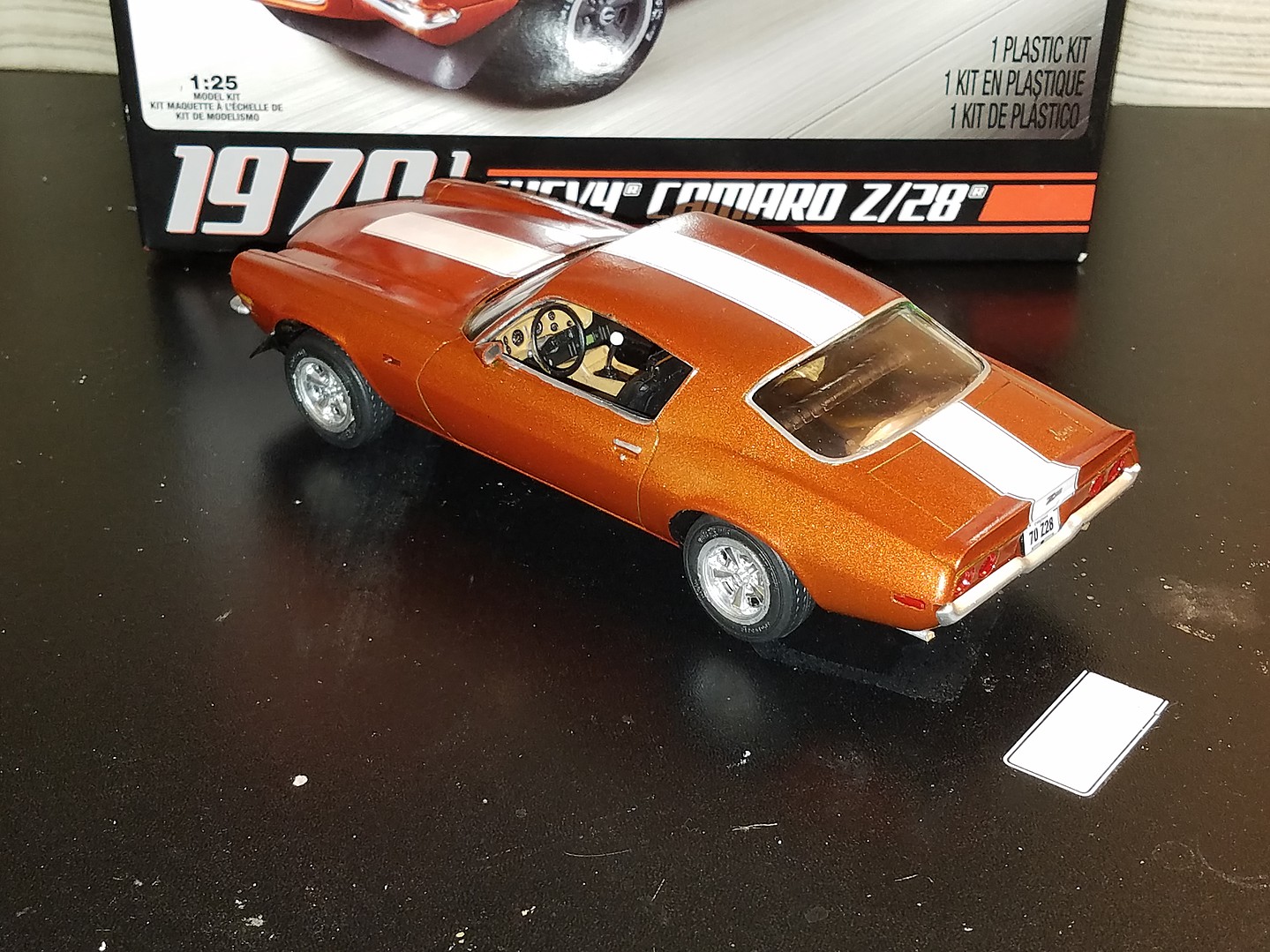 Chevy Camaro Z28 1970 1/2 -- Plastic Model Car Kit -- 1/25 Scale ...