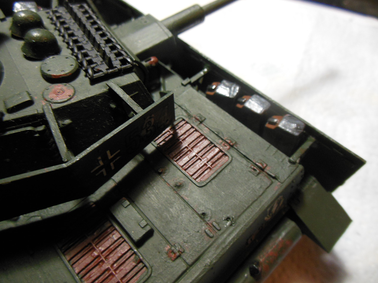 Panzer IV -- Plastic Model Tank Kit -- 1/32 Scale -- #857861 pictures ...