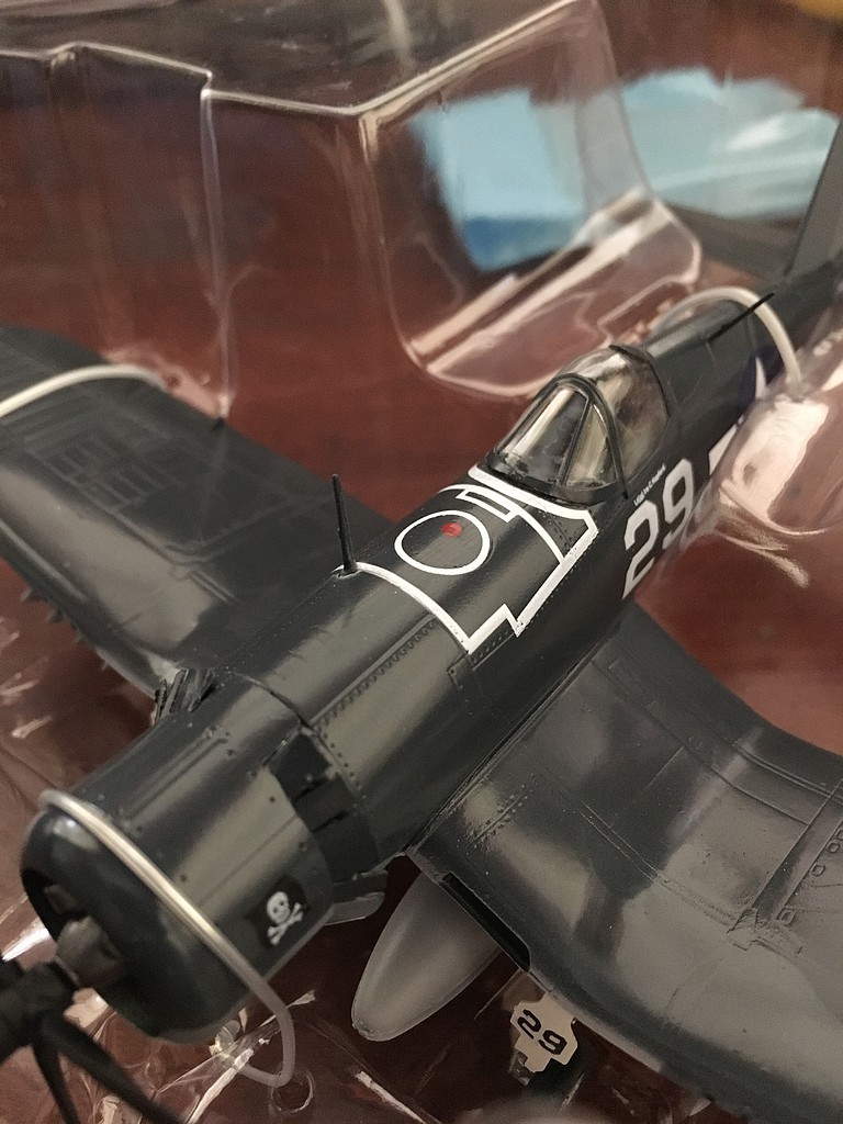Gallery Pictures MRC F4U-1 VF-17 Lt. Ike Kepford 1944 Pre-Built Plastic ...